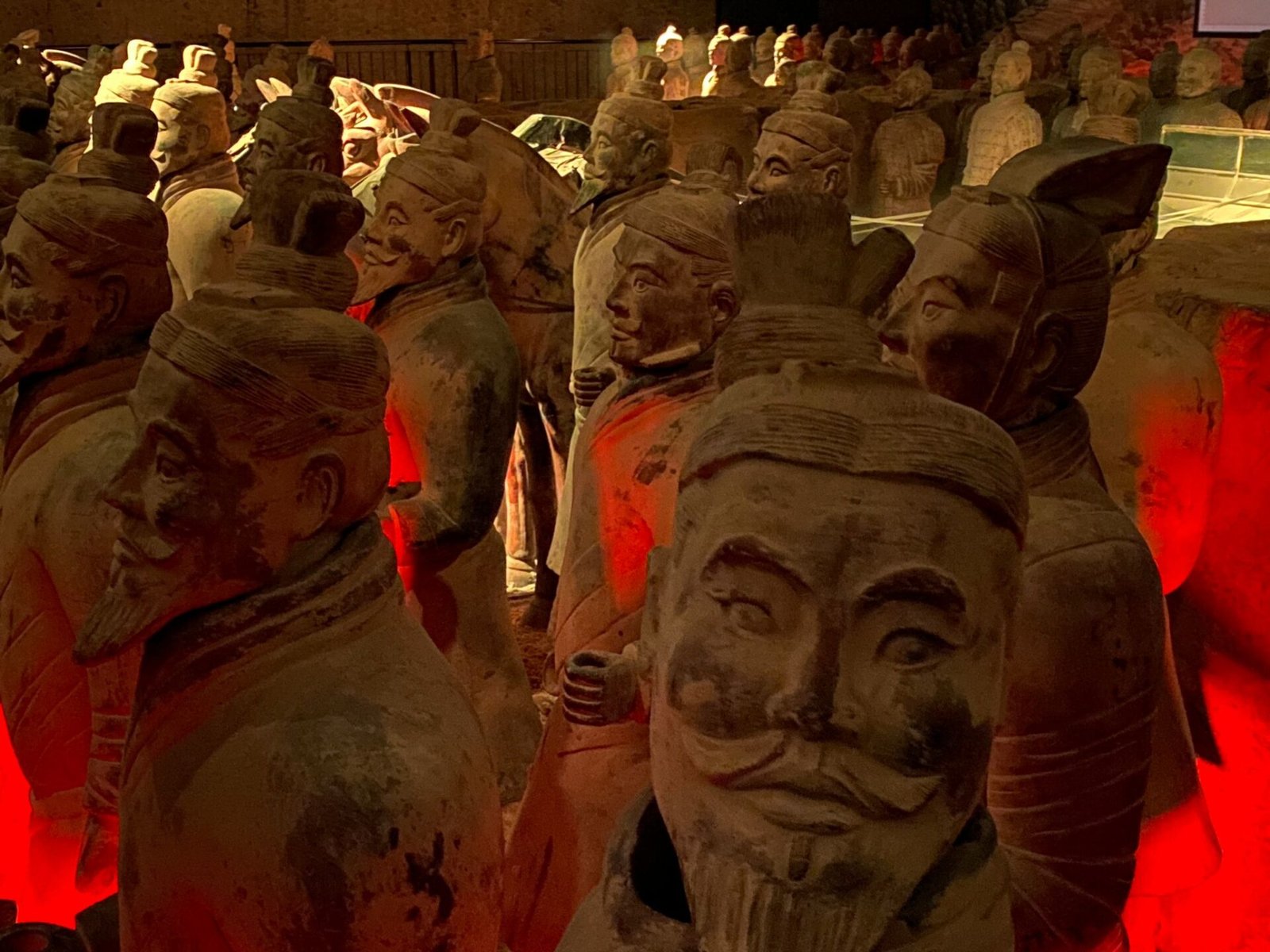L’empereur Qin Shi Huangdi et son armée en terre cuite – Ma Métaphysique